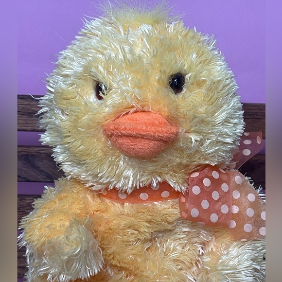 Hallmark | Toys | Baby Duck Plush Stuffed Animal With Sound Hallmark 8 ...